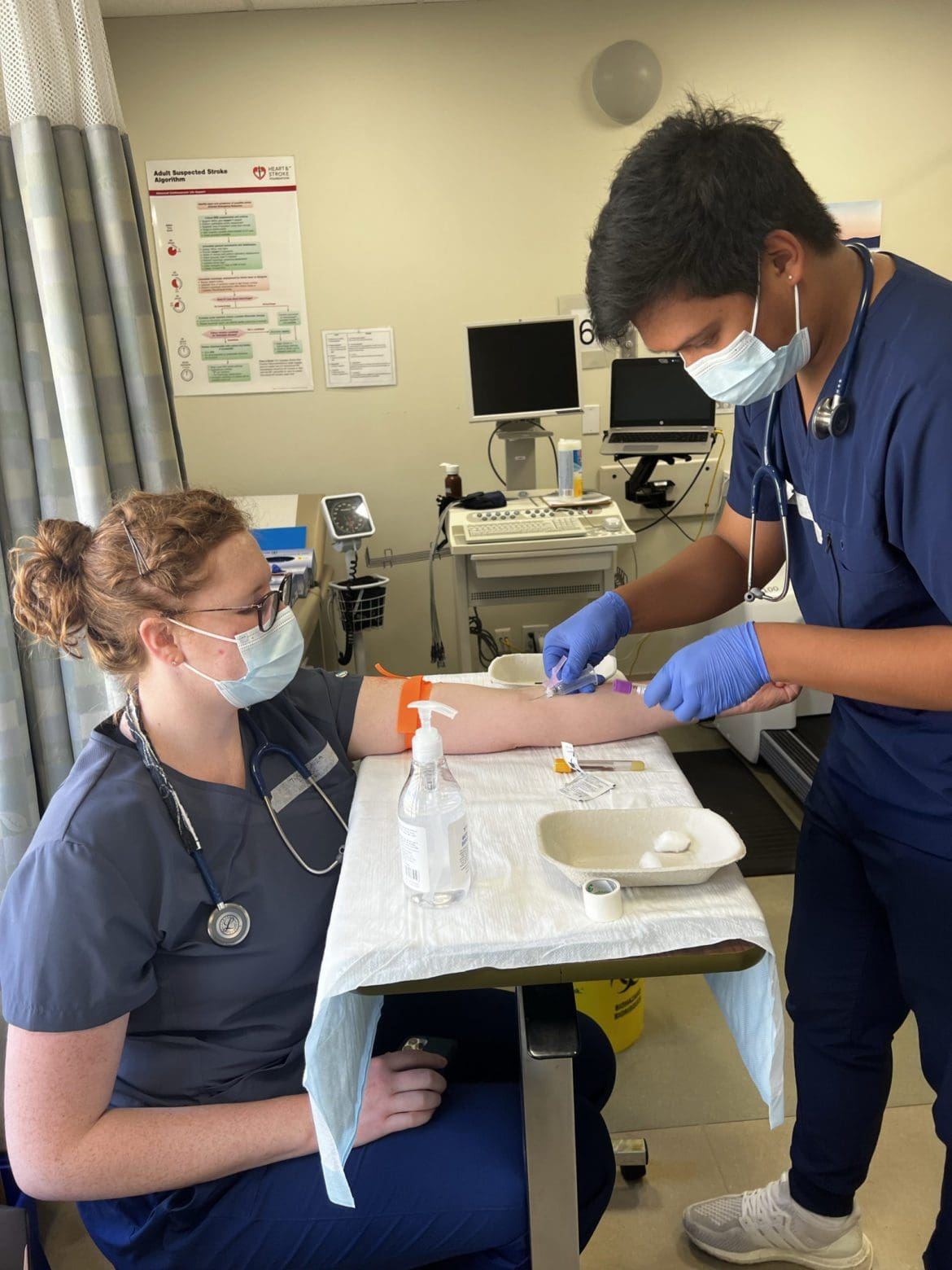 A DAY IN THE LIFE OF A CT IN A HOSPITAL | Stenberg College